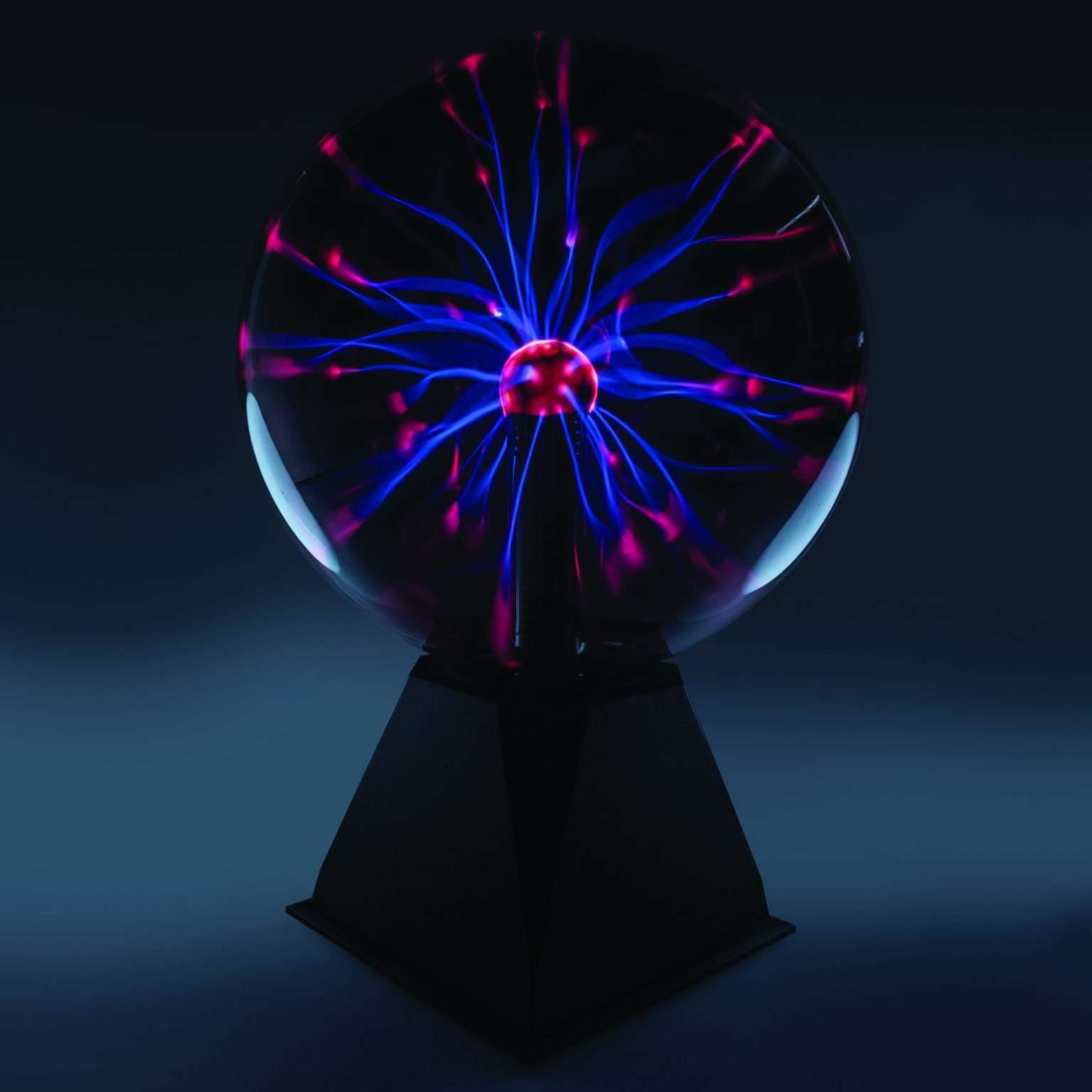 8-Inch Plasma Ball – Carolina Trading